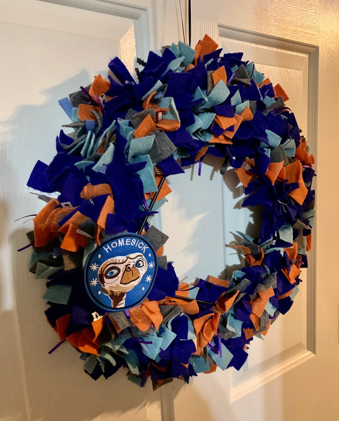ET Felt Wreath: Space Alien Decor, Hand-tied Ribbon, 14 Inch - Etsy