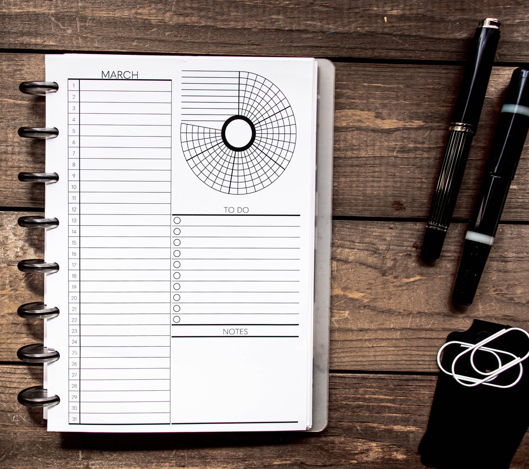 Undated Month at a Glance Calendar - Tracking - Notes - to Do ...