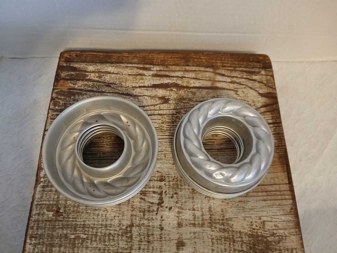 Vintage Tin Mold, Small Pan Mold - Etsy