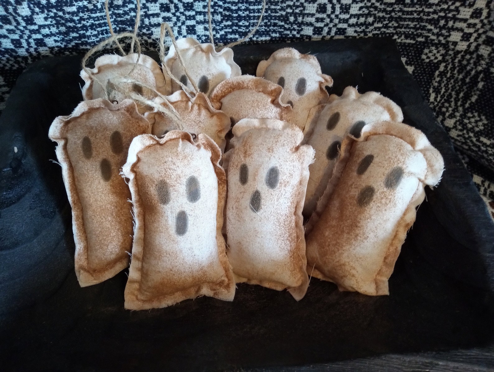 Primitive Ghost Ornaments or Bowl Fillers – Handmade Grungy Halloween ...