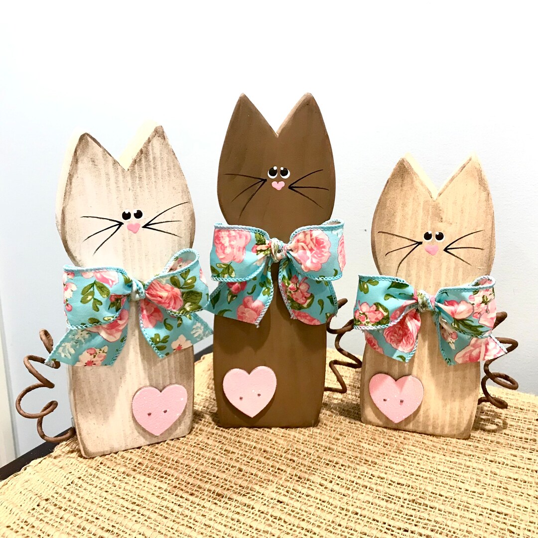 Summer Cats. Floral Cat Decor. Cat Tier Tray. Mothers Day Decor. Cat ...