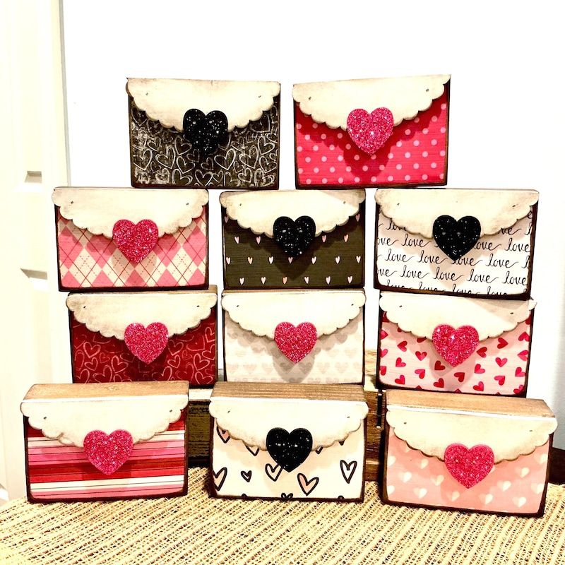 Wooden Letters Love Garland - Etsy