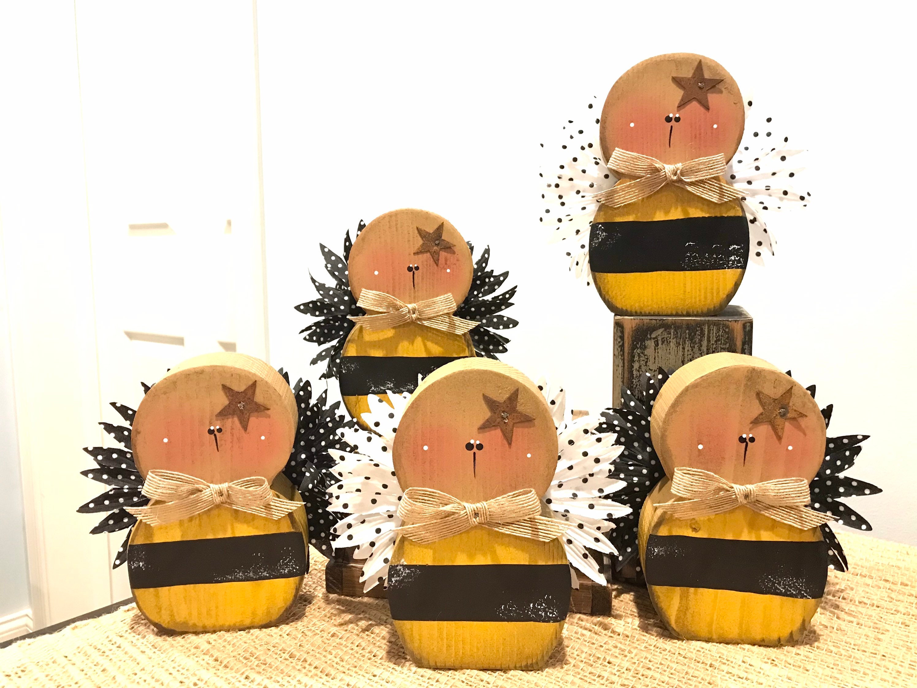 Cute Bumblebees. Spring Tiered Tray Decor. Wooden Bee. Summer - Etsy