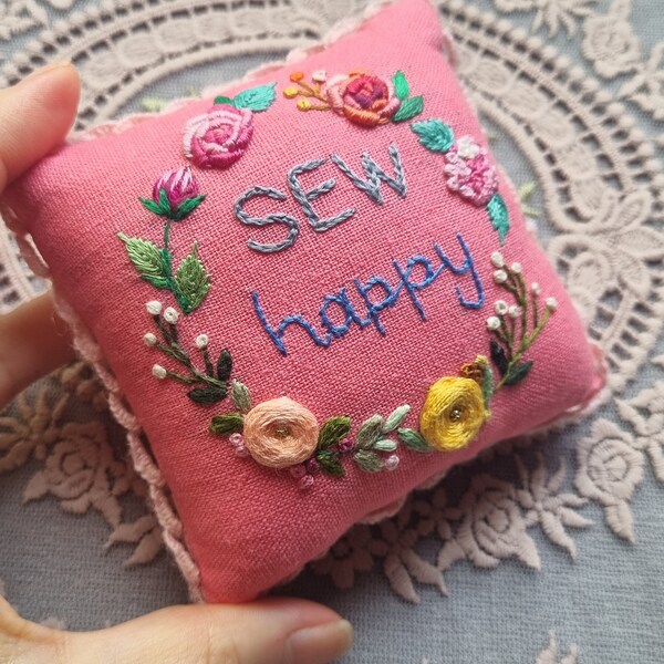 Square Pincushion - Etsy