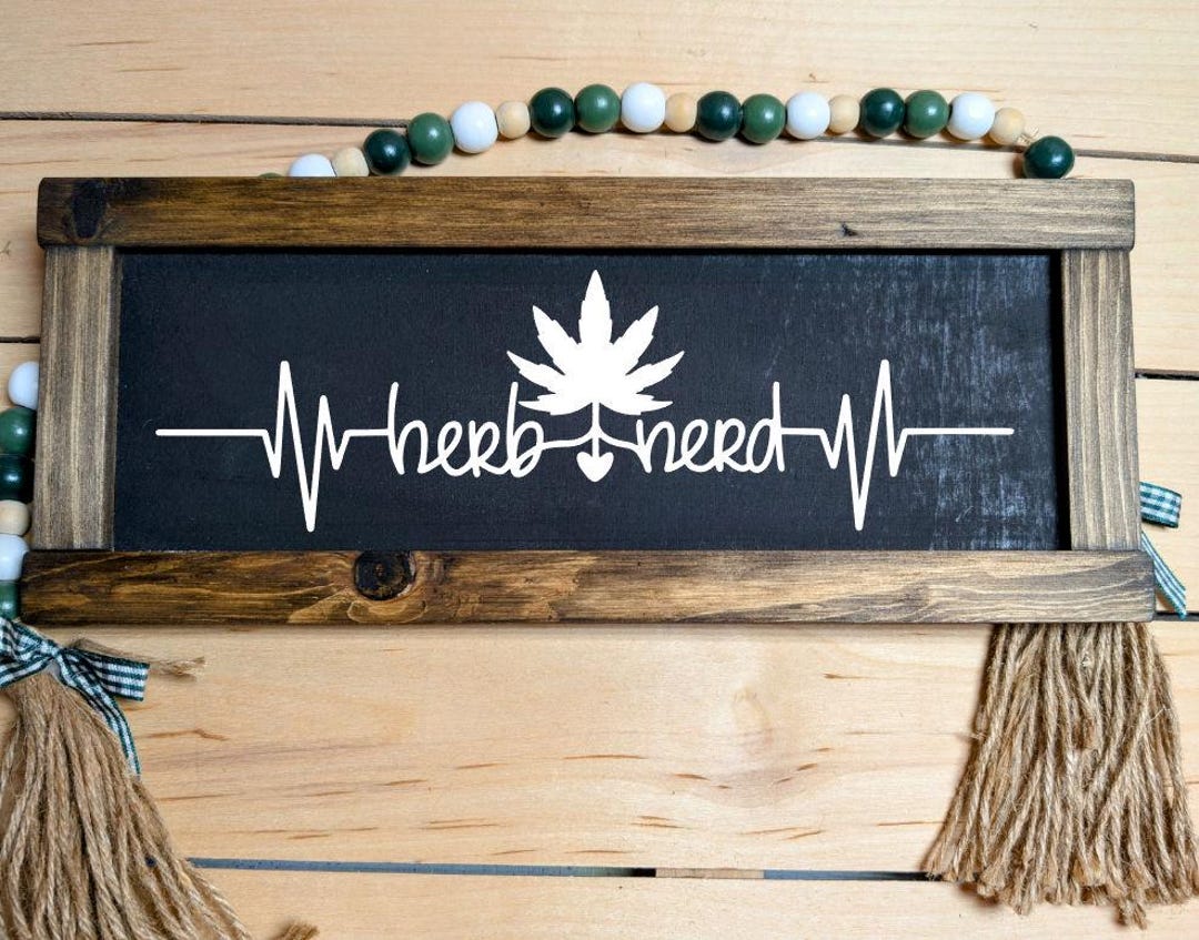 Herb Nerd 420 Weed Leaf Heartbeat Decor, 420 Decor, Pot Smoker Gift ...