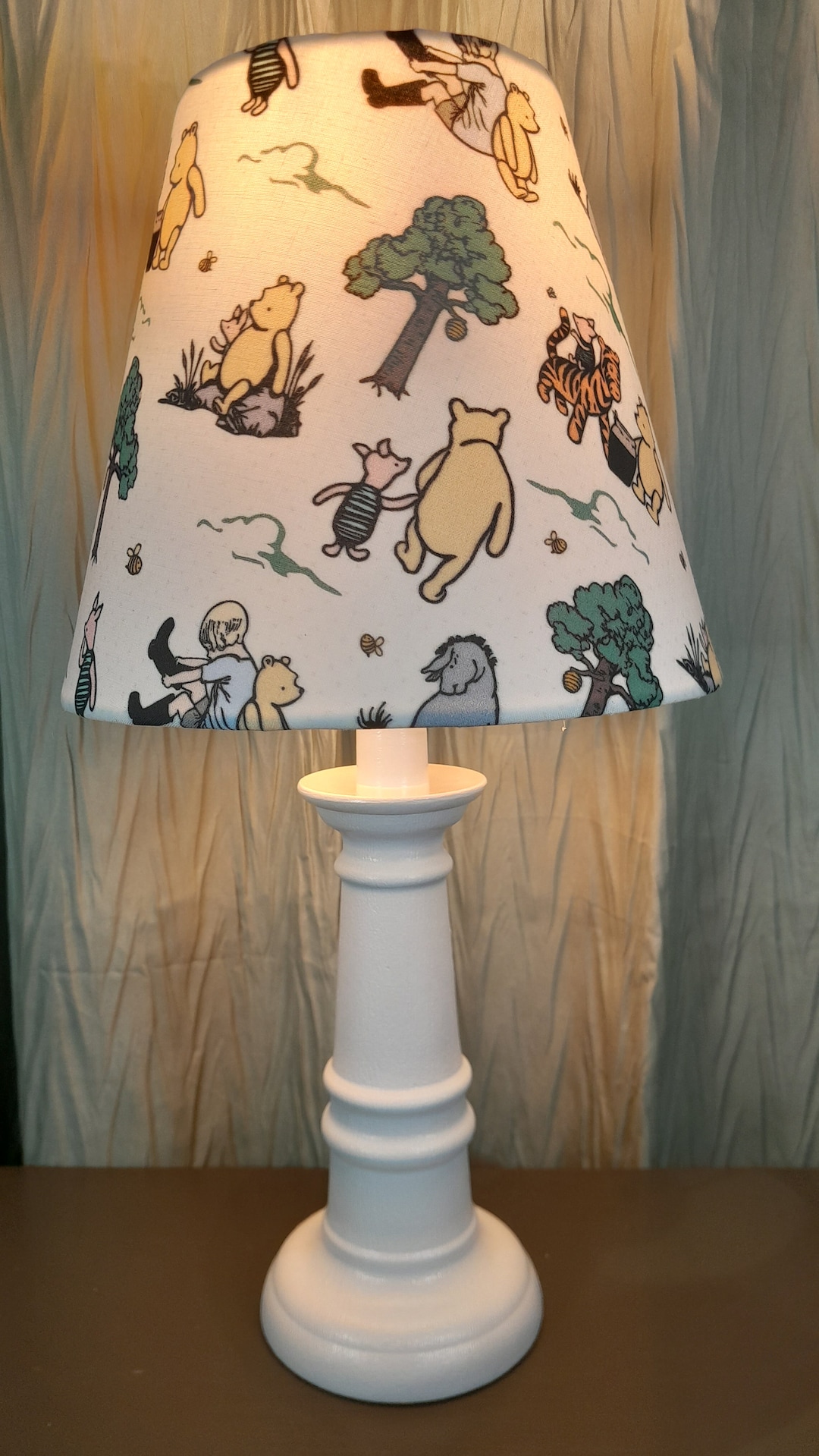 Classic Winnie the Pooh Nursery Accent Lamp, Pooh Christopher Robin ...