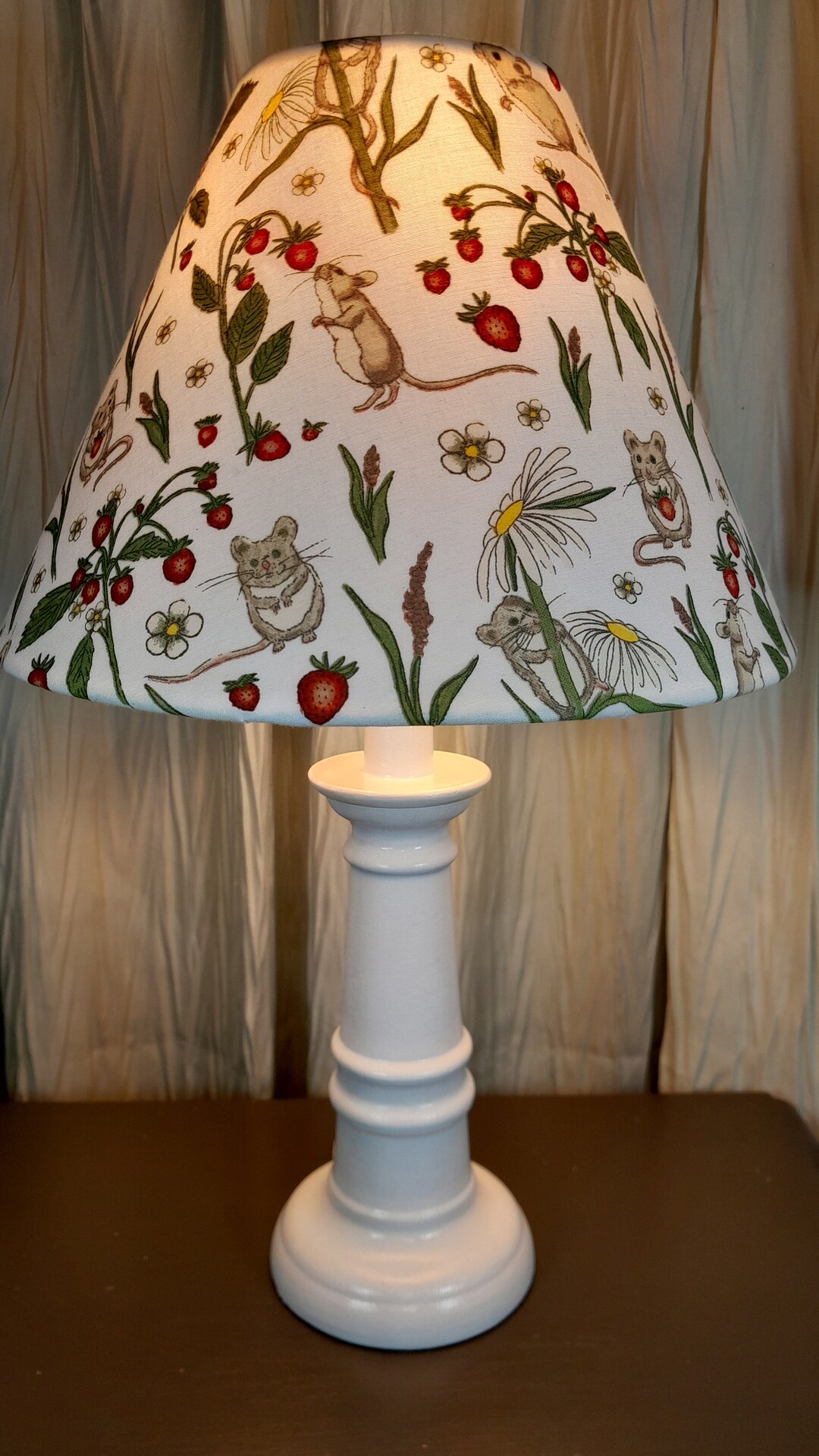 Woodland Accent Strawberry Lamp, Baby Mouse Lamp, Mouse Daisy ...