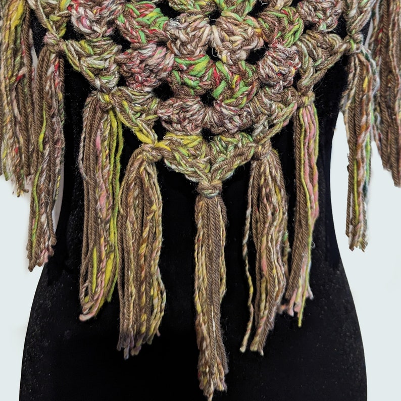 Chunky Triangle Cowl, Bandana Scarf, Wool Cowl, Crocheted Triangle Cowl ...