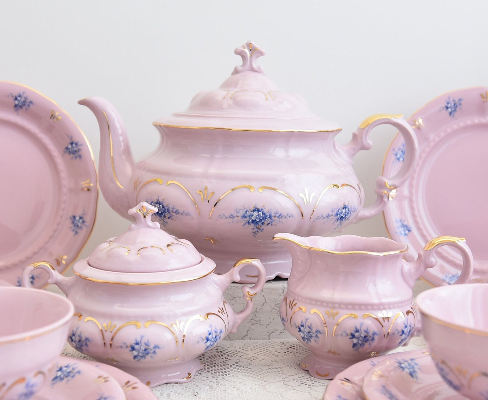 Collectibles Pink Porcelain Tea Service Set, Pink China Set Vintage ...