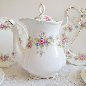 Royal Albert Set, Colleen Set, Tea Set by Royal Albert, Bone China ...