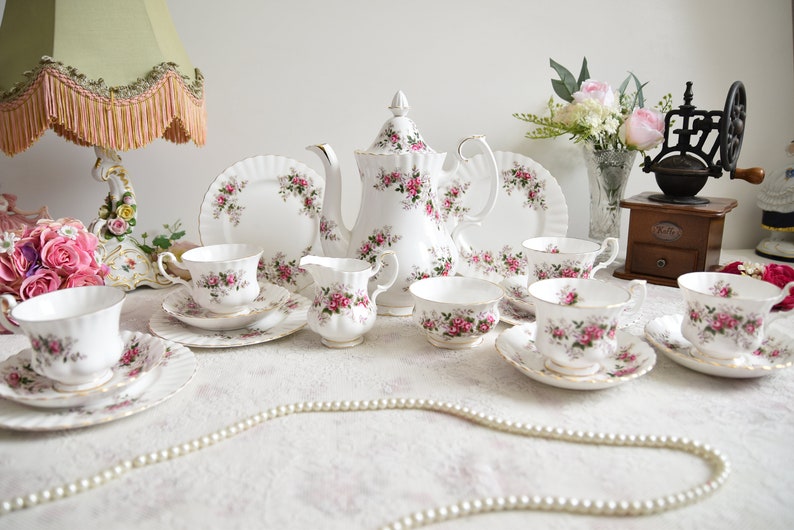 Royal Albert Lavender Rose Tea Set – Vintage English Bone China With ...