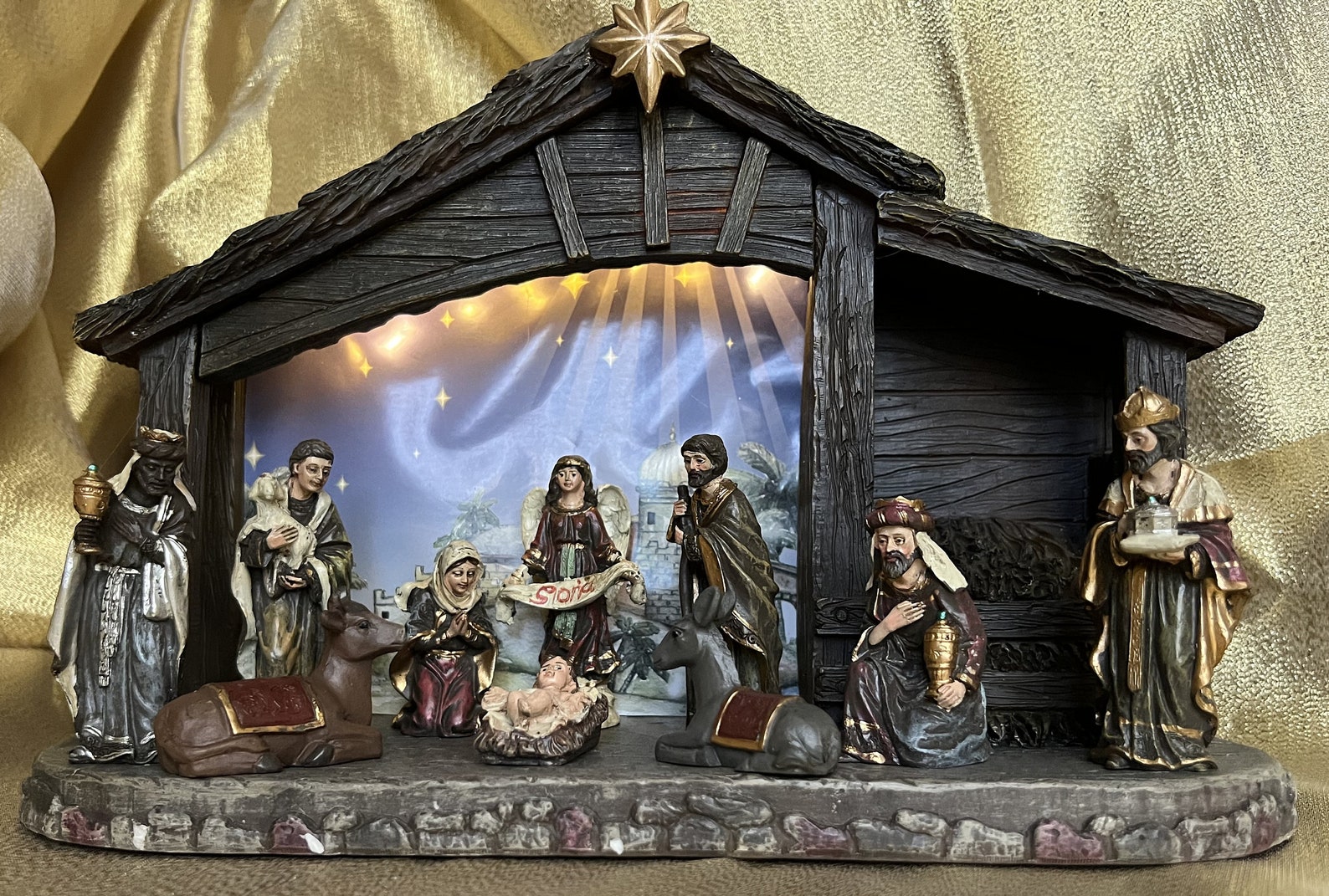 Lighted Christmas Nativity Set With Stable, 11-piece Resin Figurines - Etsy