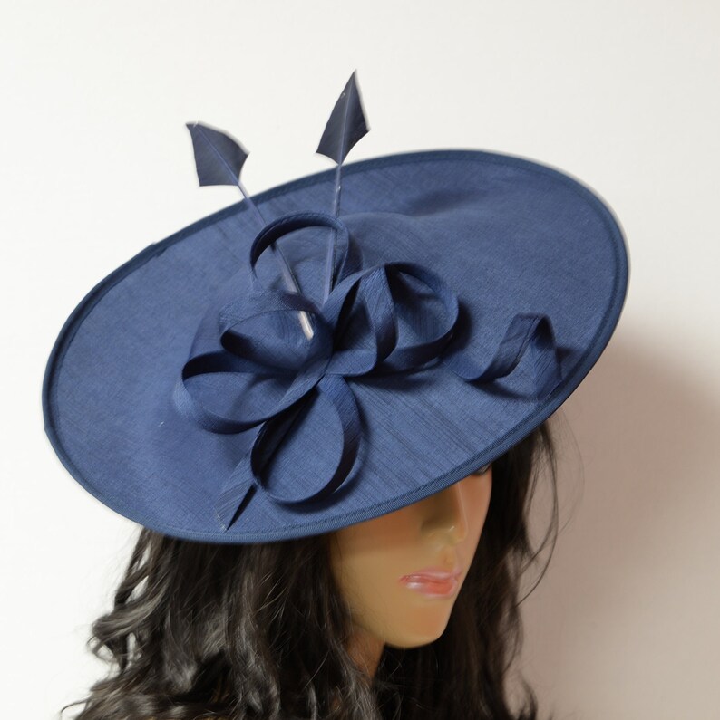 Black Fascinator on a Sinamay Disc,kate Middleton Style Fascinator ...