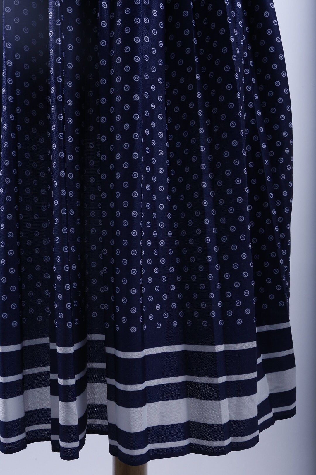 Blue Polka Dot Dress, Polyester, Dotted, Pleated, Patterns, Closed ...