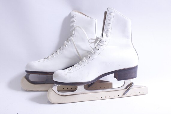 Skating shoes for ice store