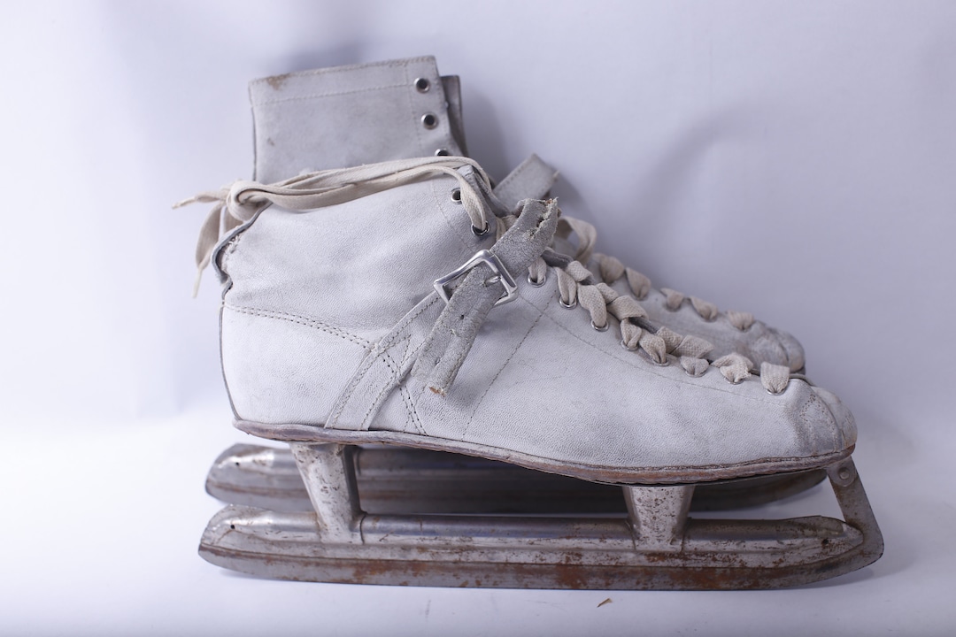 Vintage White Leather Ladies Ice Skates, Retro, Figure Skating, Winter ...