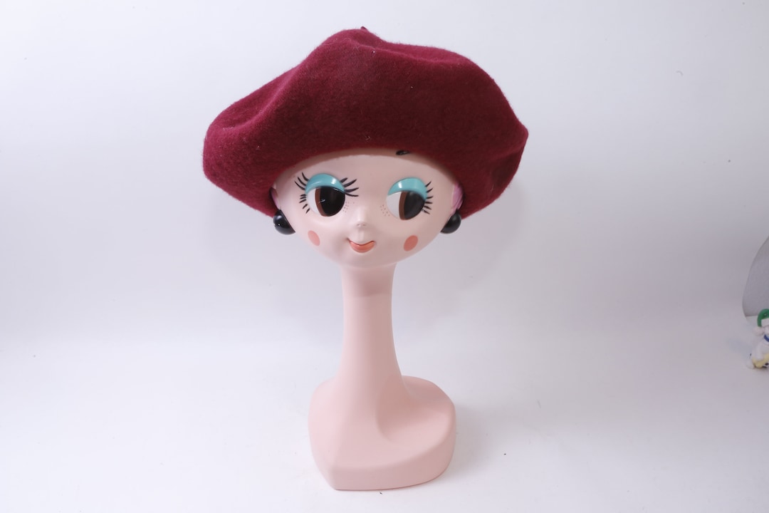 Red, Fabric, Beret, Hat, Classic, Old Style, Women's Fashion, Clothes ...