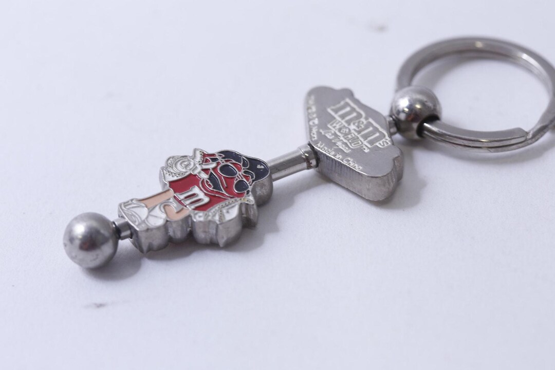 2005, Las Vegas, Elvis, M&m’s, Red, Metal. 90s Vintage, Keychain ...