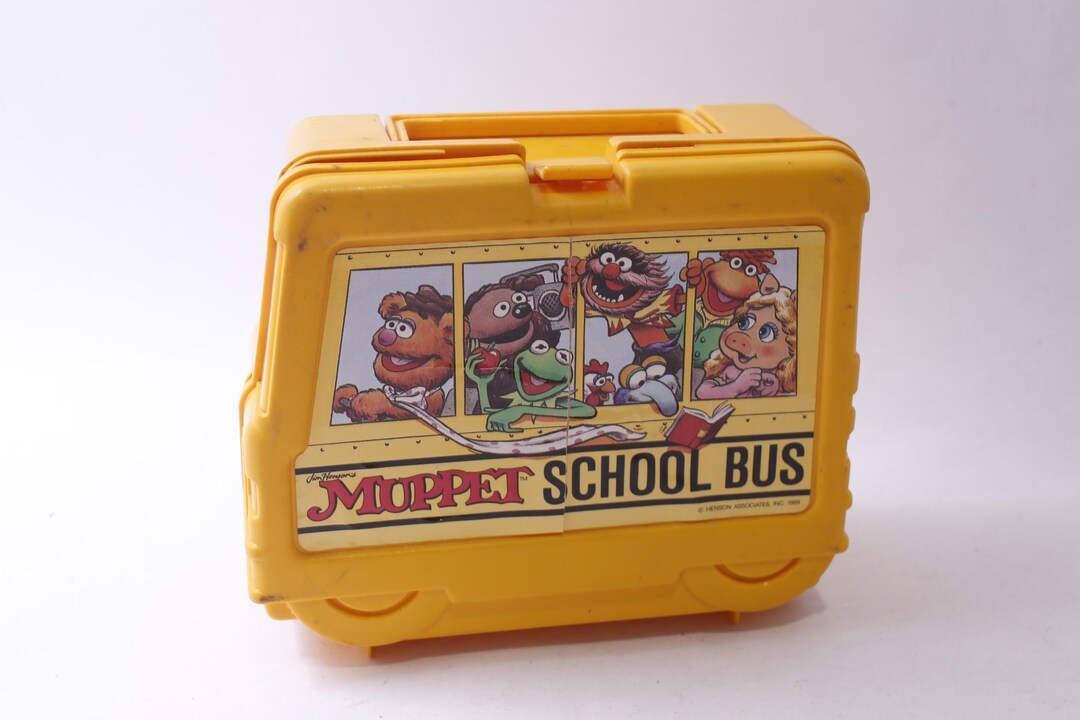 Muppet School Bus, Lunch Box, Yellow, Plastic Box, Top Handle ...
