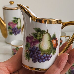 VINTAGE TEA SET - Tea Lovers Gift- Kitchen Decor -vintage Royal Harvest ...