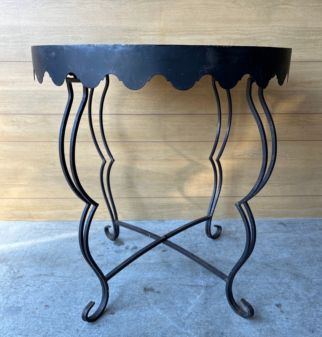 Vintage Scalloped Metal Bistro Table SHIPPING NOT FREE - Etsy
