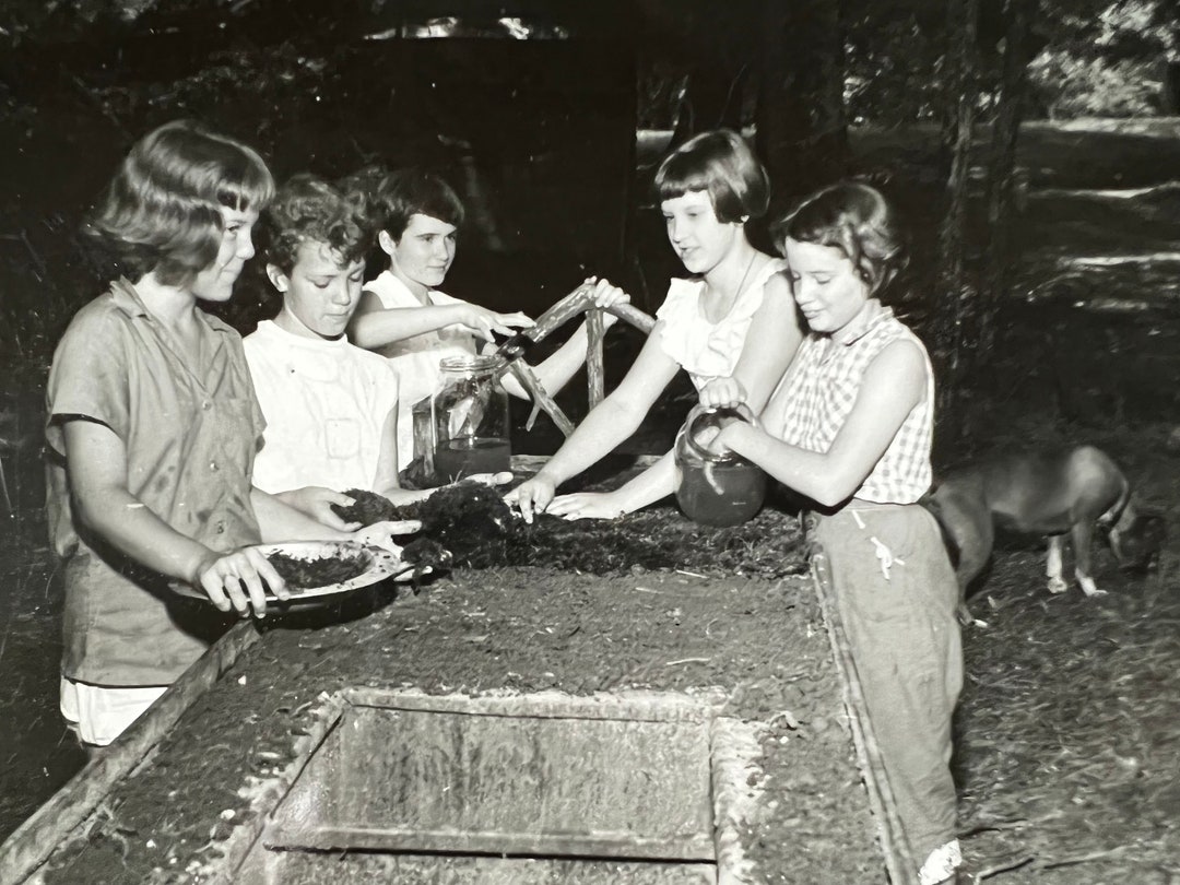 Kids Seance Photo - Etsy
