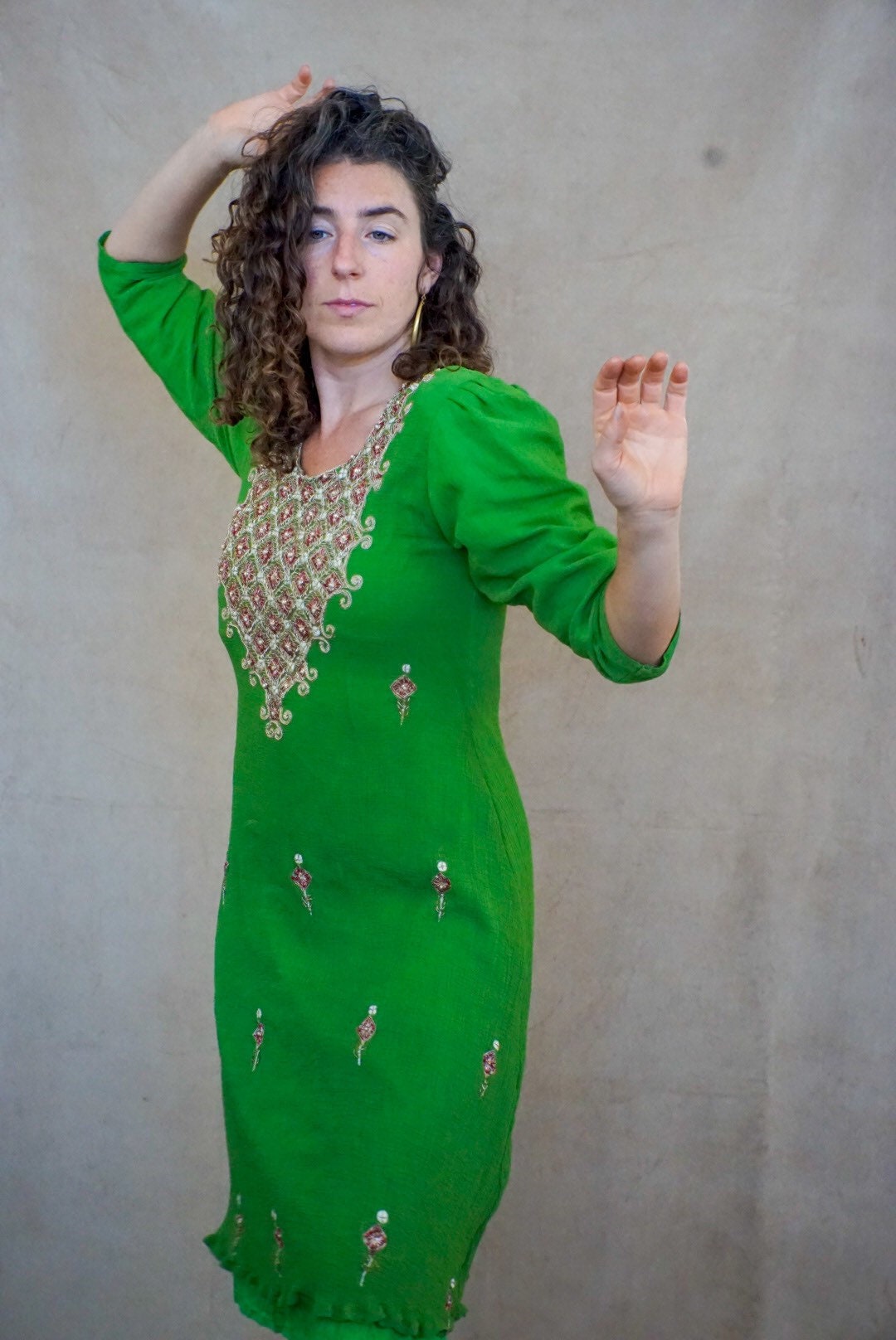 70s Traditional Indian Gown Green Pleats Shoulder Gauze Midi Scoop Neck ...