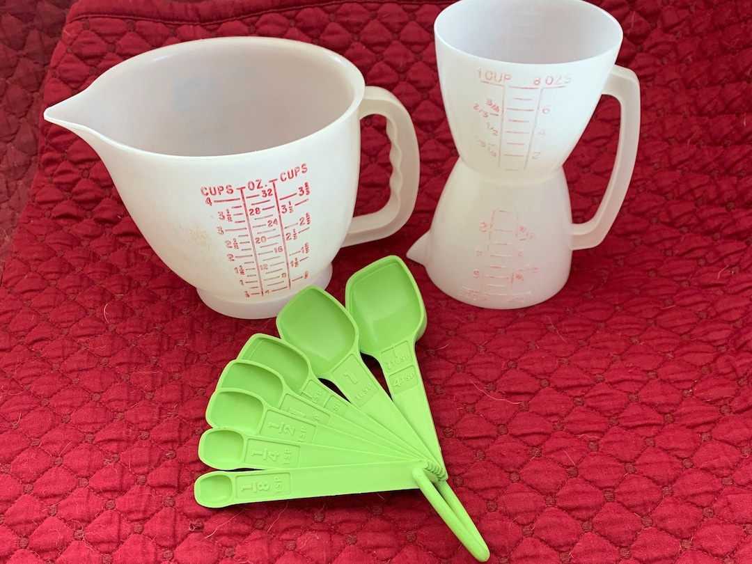 Vintage Tupperware Measuring Cups & Measuring Spoons Dry and Liquid - Etsy