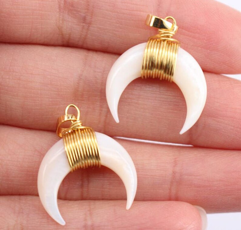 HOT 4pcs 20x23mm White Color Ox Horn Bull Bone Crescent Moon - Etsy