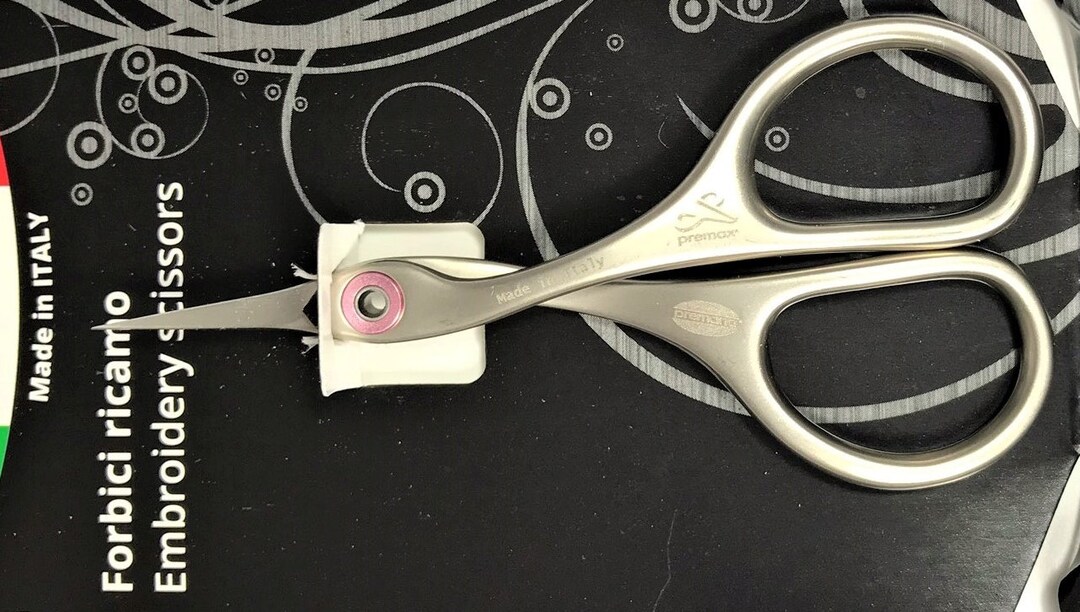 Embroidery Scissors - Premax 3-3/4” Embroidery CURVED Blade Scissors ...