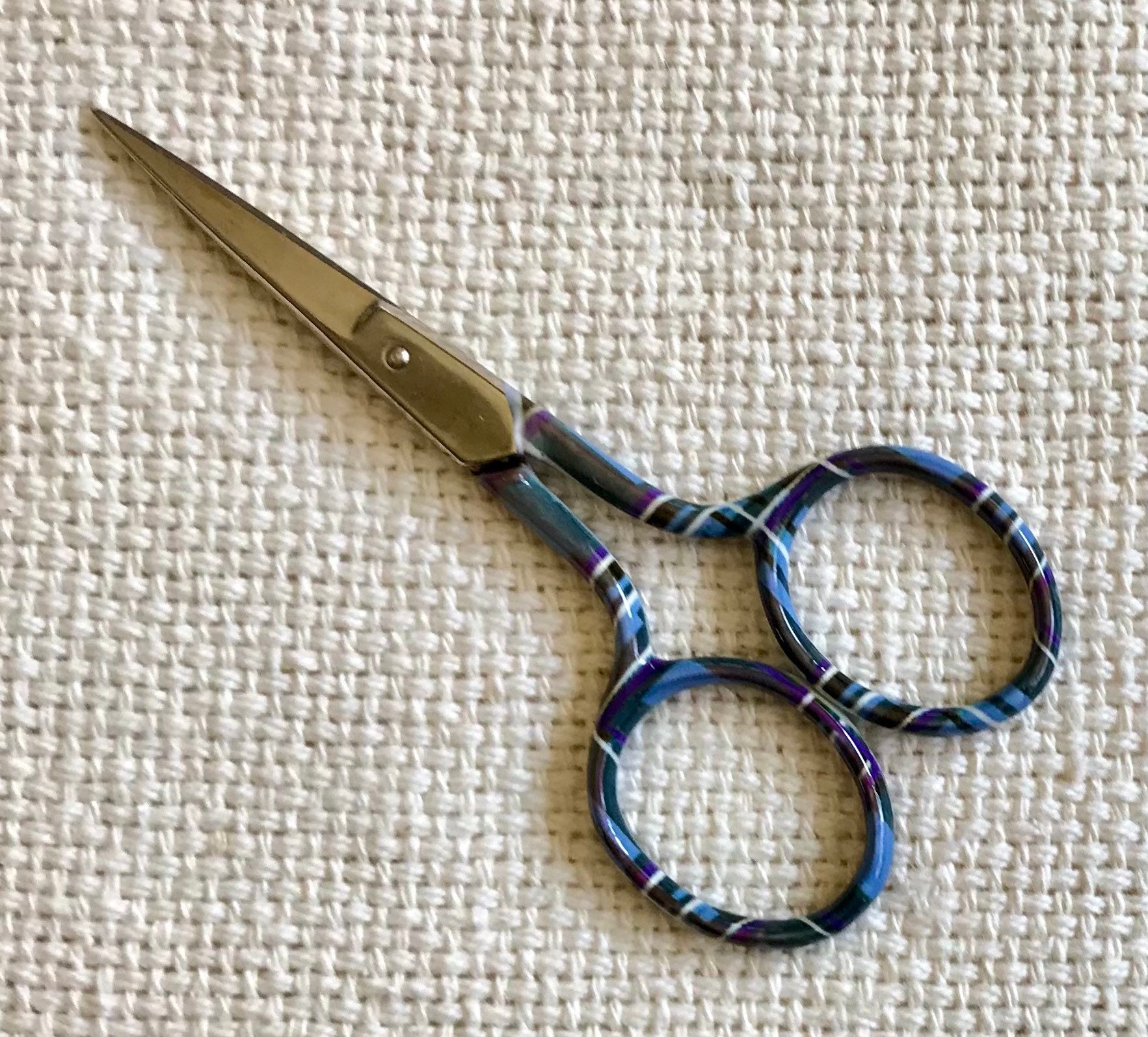 Premax 3-1/2 inch Tartan Blue, Red or Green Plaid Embroidery Scissors