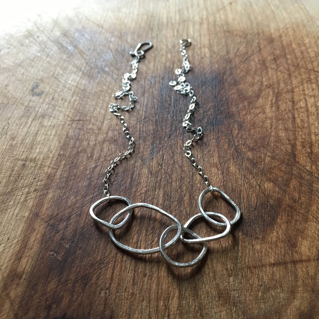 5 Link Mini Necklace - Etsy