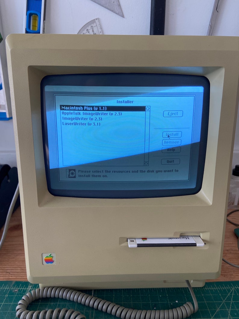 Vintage Apple Macintosh 512K Model M0001 W Keyboard Mouse Manual and ...