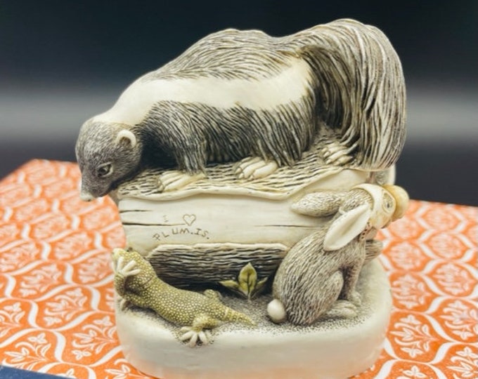 Harmony Kingdom Collectible Foul Play Skunk Collector Box Figurine ...