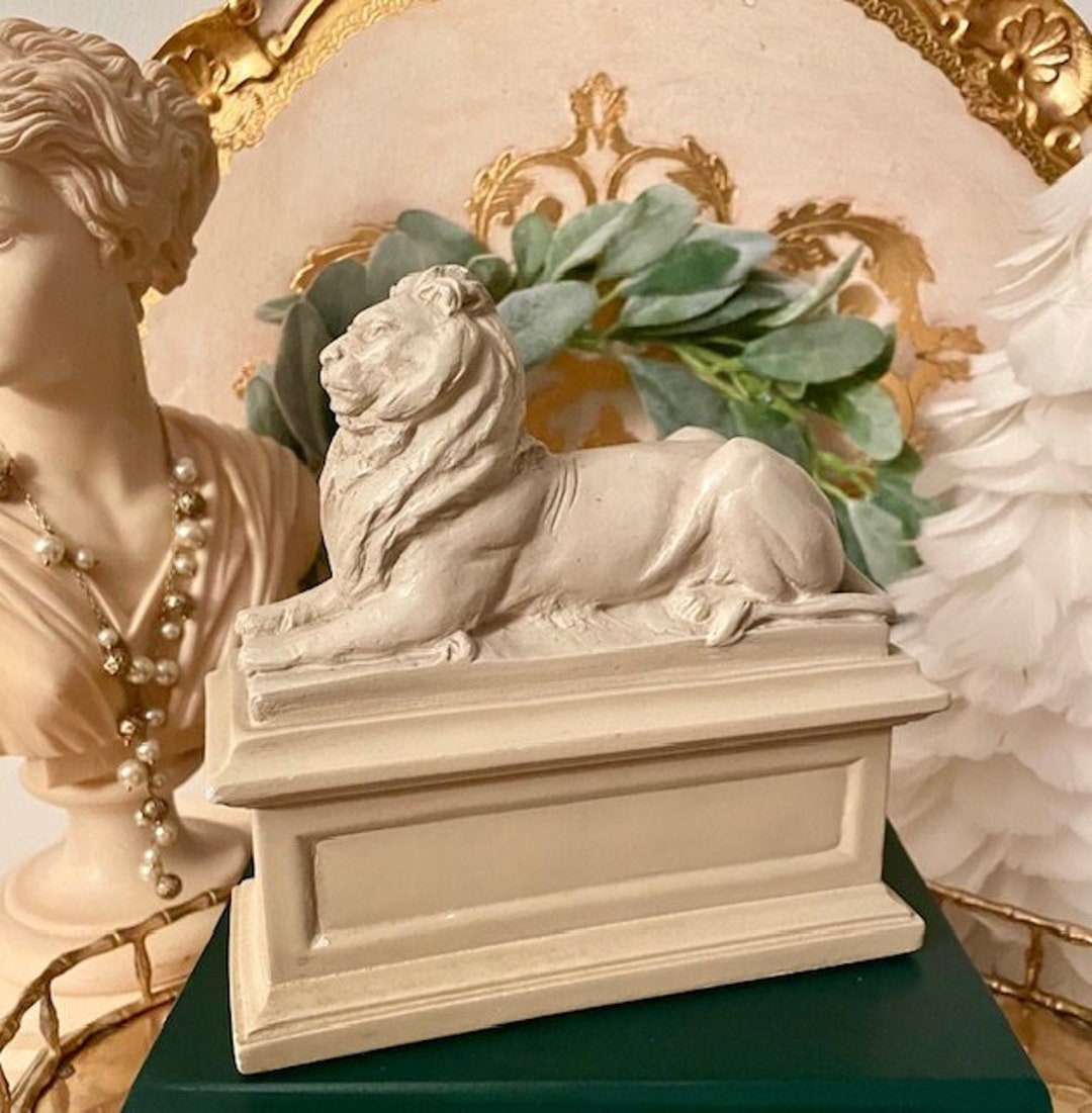 Lion Figurine New York Public Library Lion Statue Lion Collectible ...