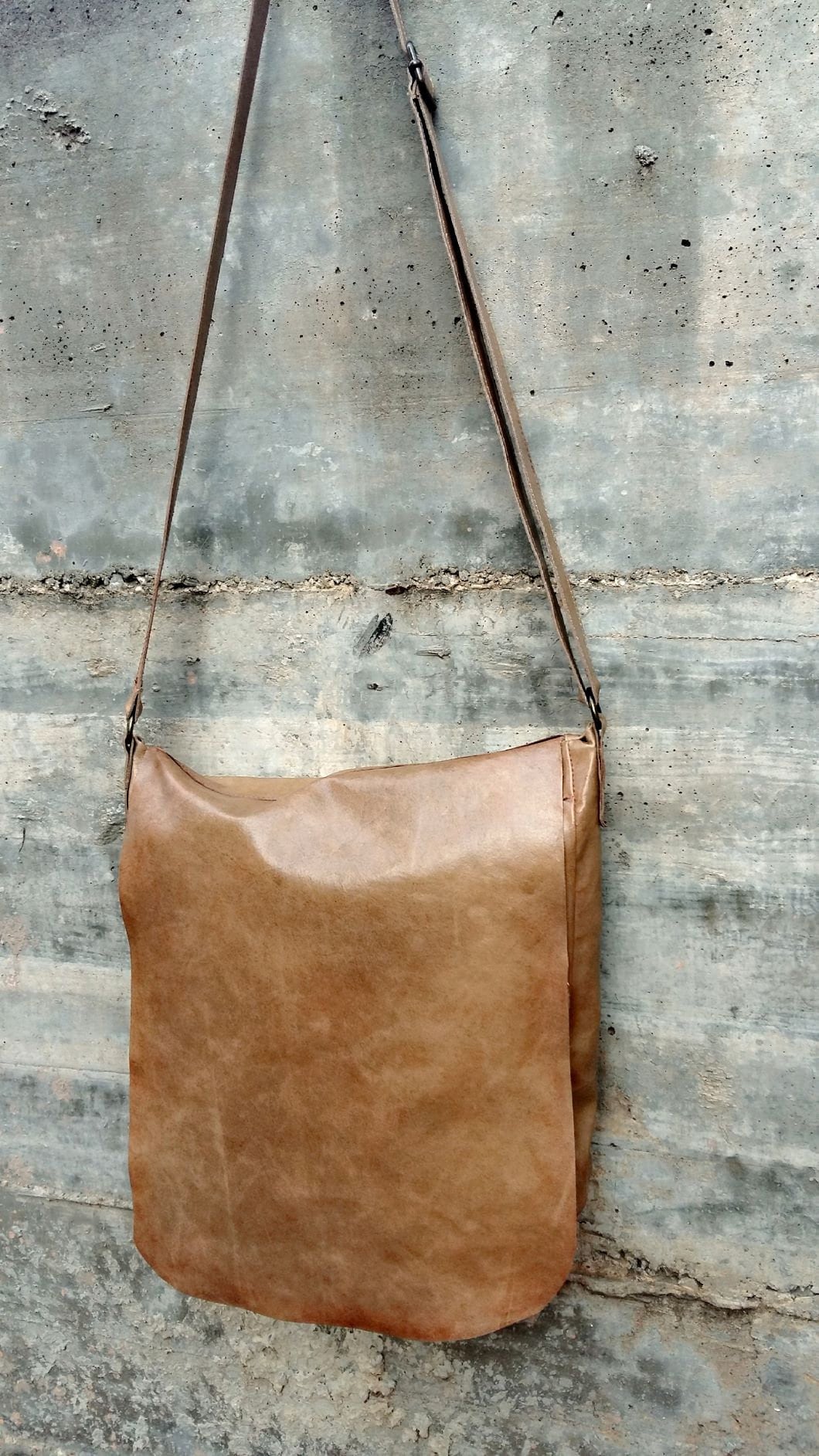 POSTMAN MESSENGER BAG- Croosbody Bag- Carry-all Leather Bag-handmade - Etsy