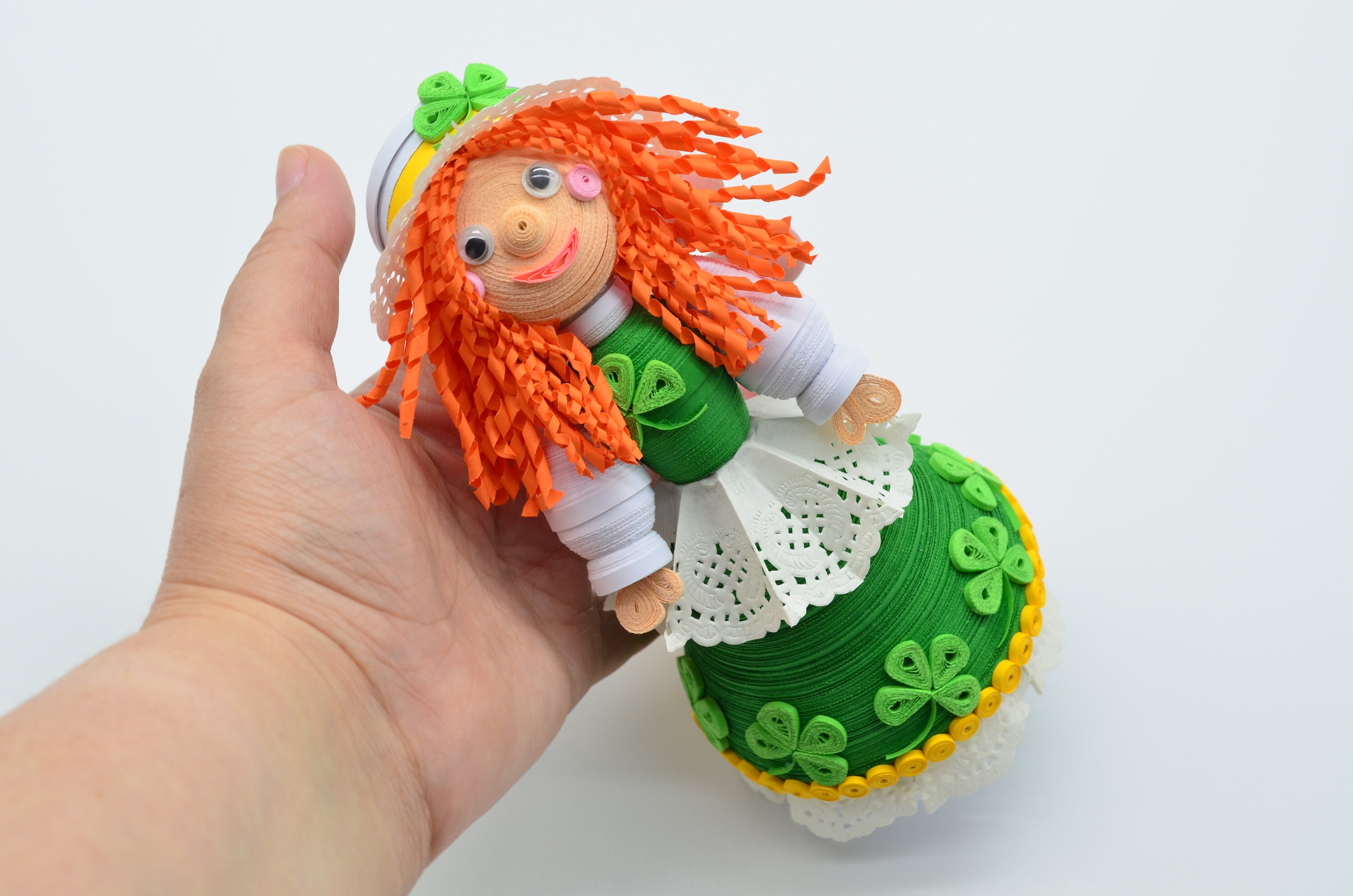 3D Quilling Art, Irish Girl Doll, Scandinavian Paper Decor, Quilled ...