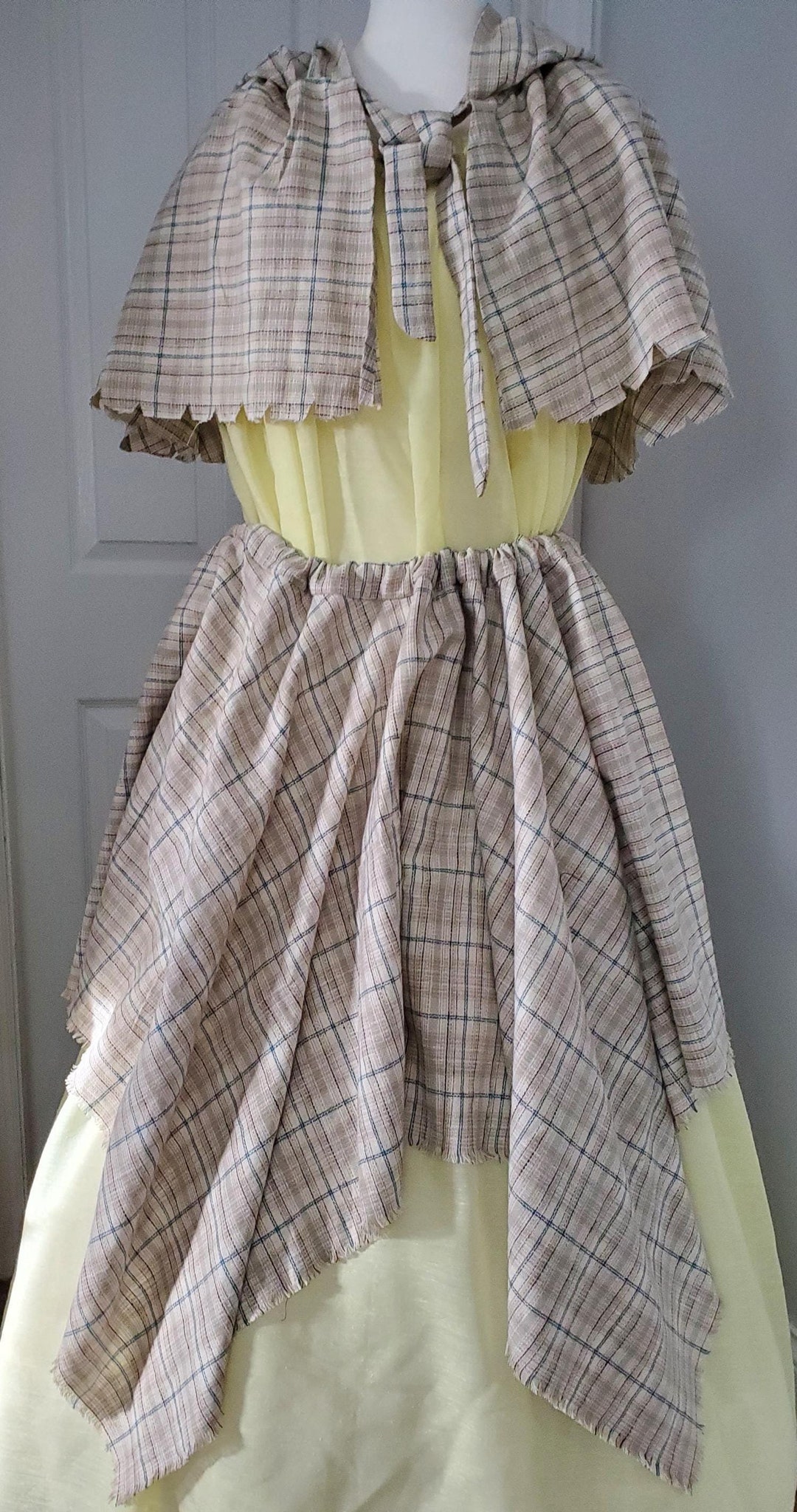 Renaissance Lady's Overskirt & Shoulder Cape - Merchant/peasant/worker ...