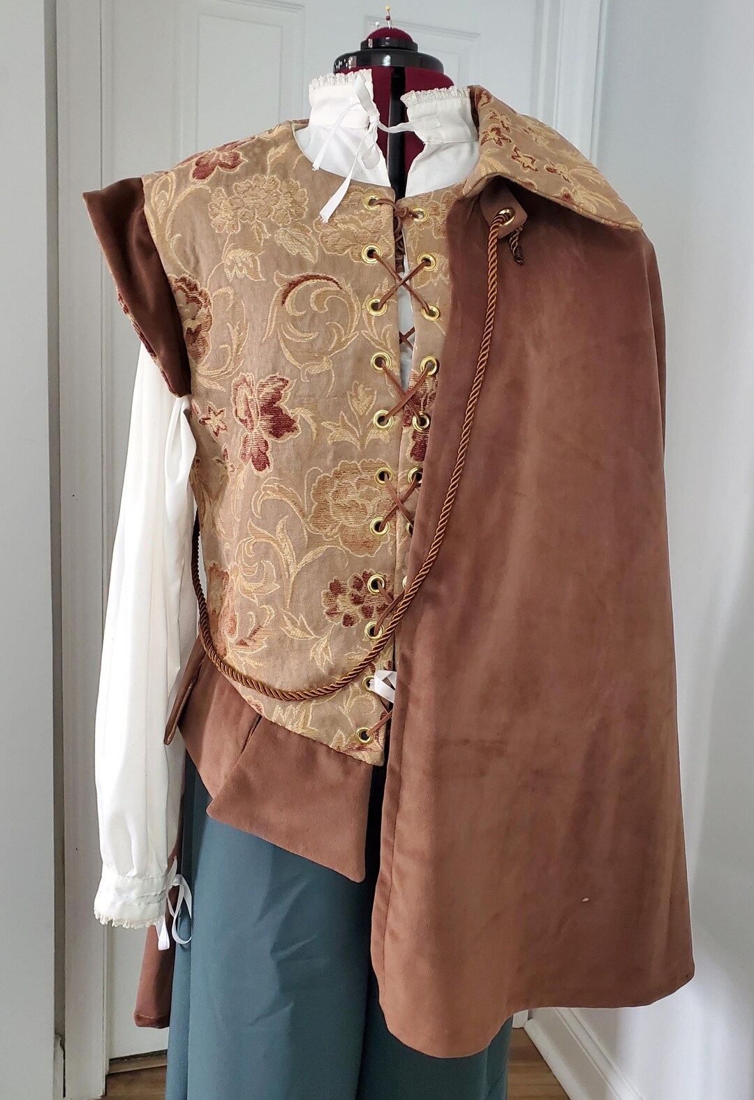 Renaissance Gentleman's Outfit (med) - Doublet W Cape - Tan and Brown ...