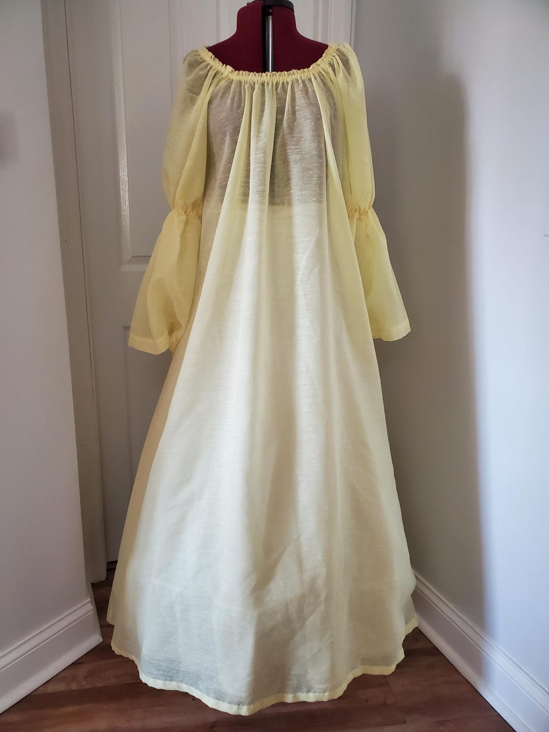 Renaissance Lady's Full-length Chemise / Underdress - Lemon Yellow - Etsy