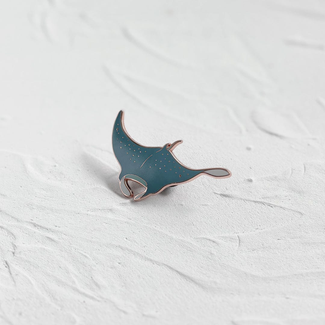 Manta Ray Oceana Hard Enamel Pin - Ocean Lover Pin, Handmade Lapel Pin ...