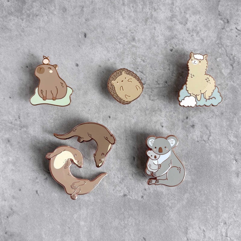 Lapel Pin Otter - Etsy