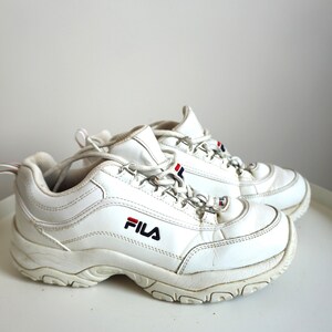 Vintage FILA Dad Sneakers / Boots / Shoes / Shoe / UK 5.5 / Eur 39 / US ...