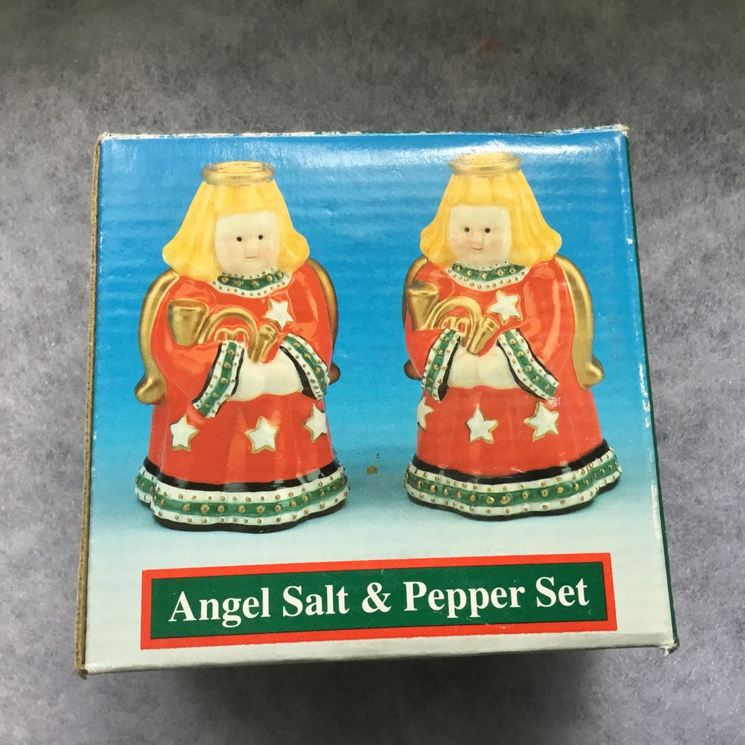 Vintage Christmas angels, angel salt and pepper shakers, vintage ...