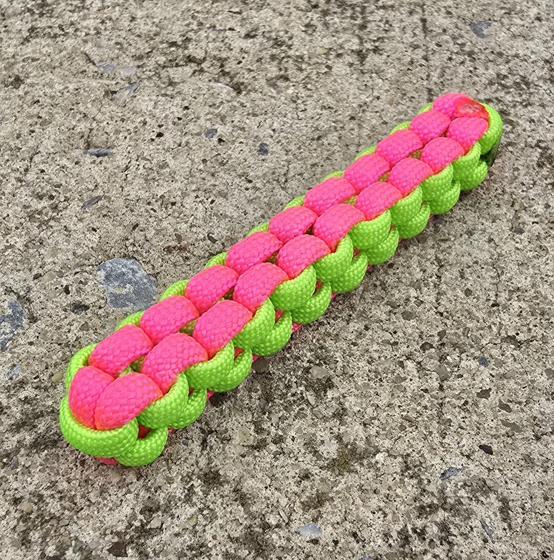 Fidget Stick Knuckle Roller – Paracord Skill Toy - Etsy