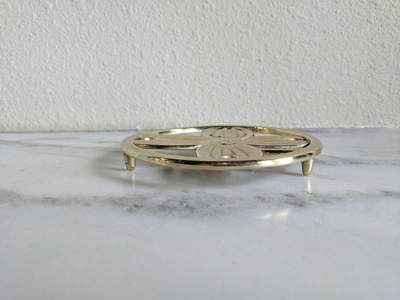 Vintage Brass Flower Round Trivet Gold Dogwood Flower Circle | Etsy