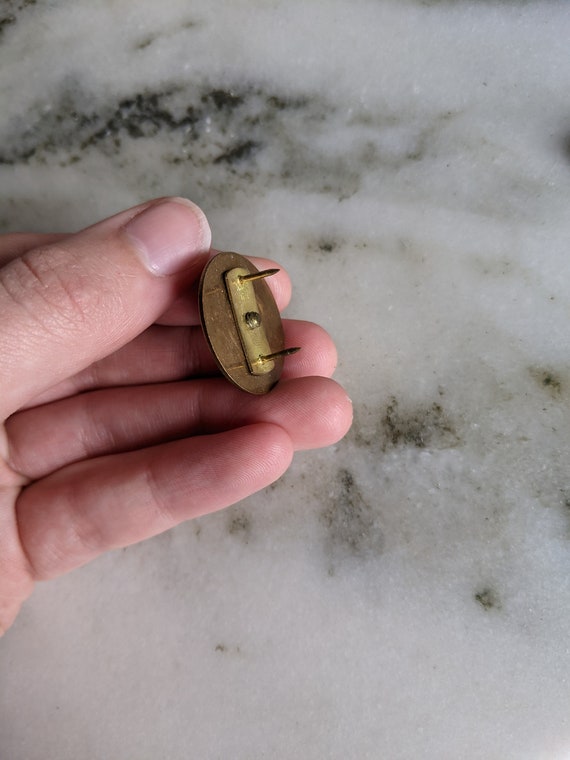 Vintage US Military Pin, Brass Gold USA Collar Unifor… - Gem