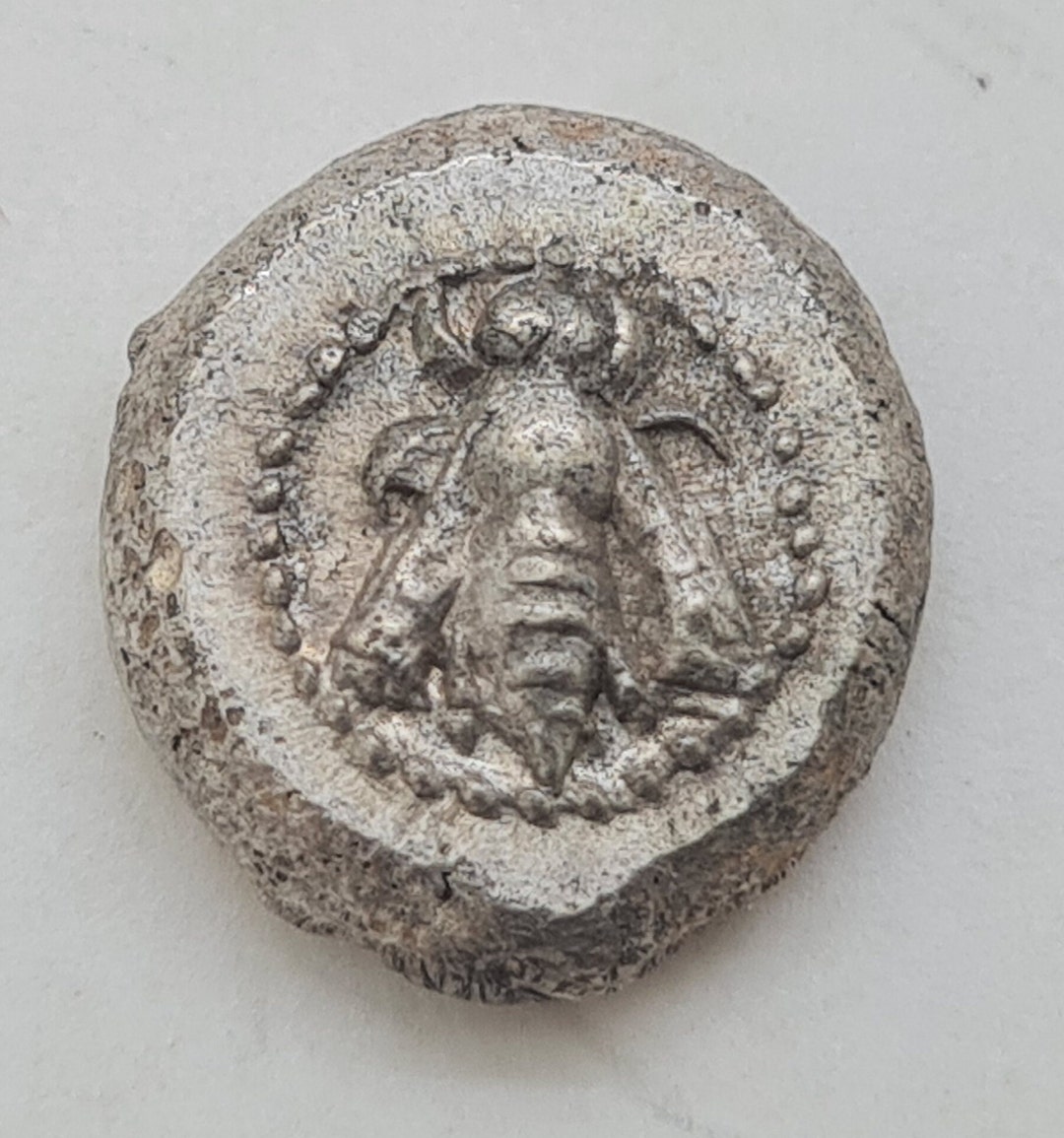 Trihemiobol AR Ionien Ephesos AV.A Bee, REV. Head of an Eagle /580-27 B ...