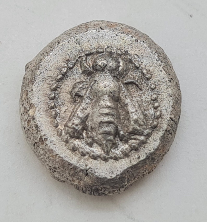 Trihemiobol AR Ionien Ephesos AV.A Bee, REV. Head of an Eagle /580-27 B ...