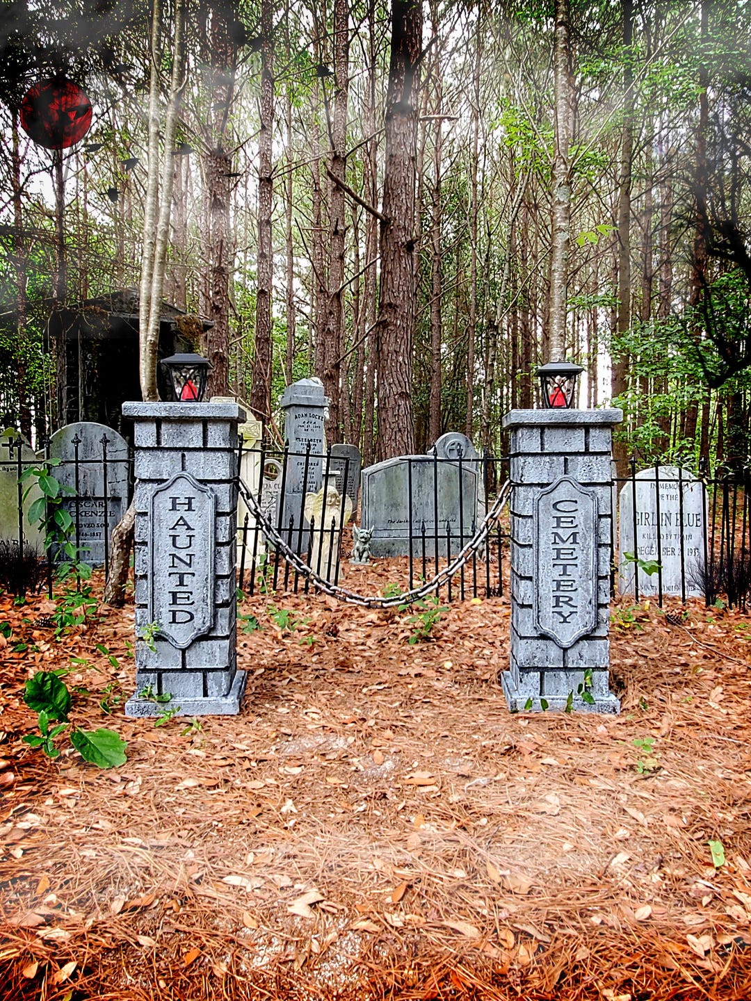 Evil Soul Studios Haunted Cemetery Lighted Column Set Halloween Prop - Etsy